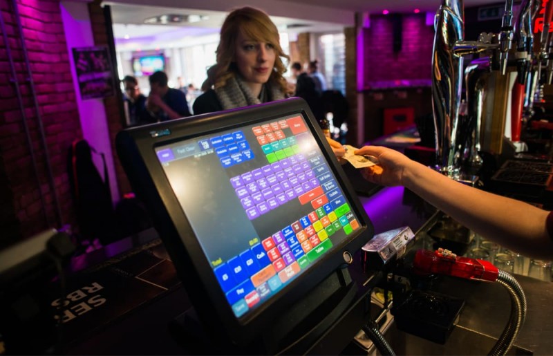 Pub & Bar POS Systems in the UK - Which Is Best?