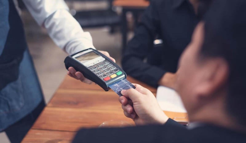 Payzone vs Worldpay: Compare Fees, Service & Products