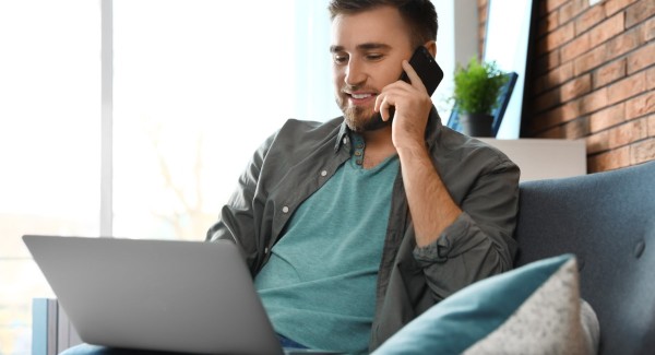 How to Take Payments Over the Phone in 3 Steps