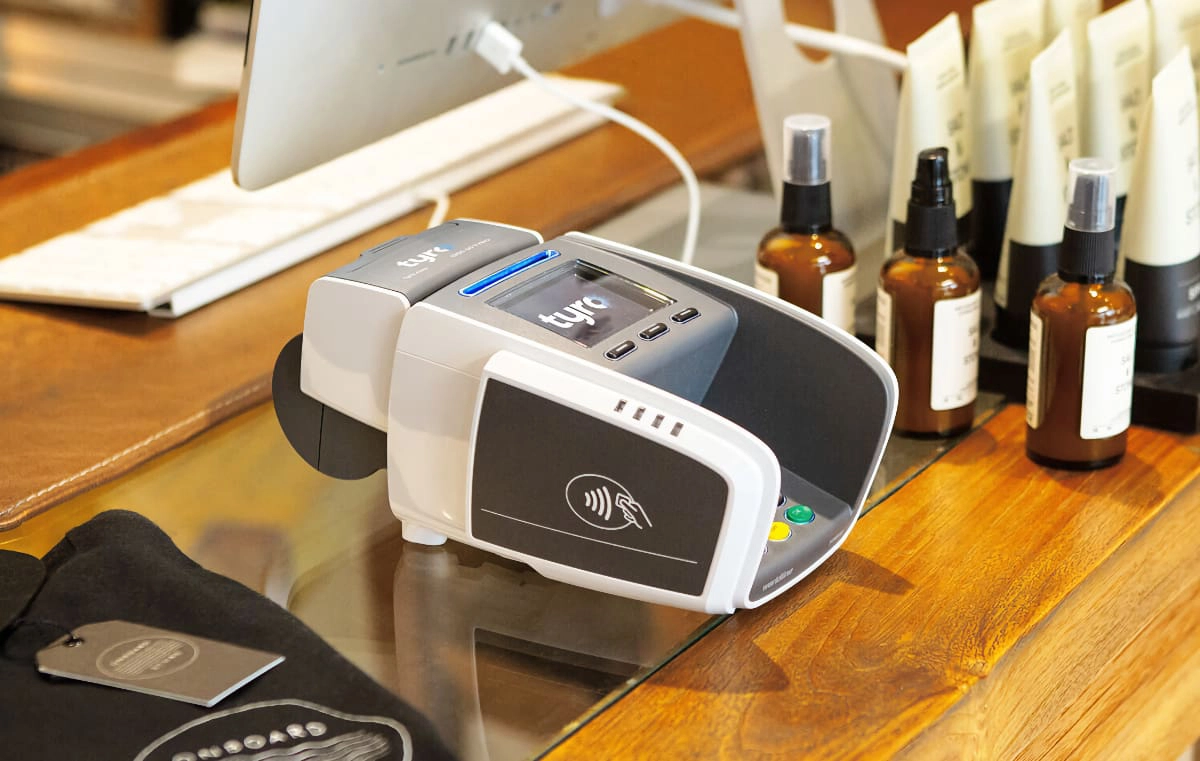 Tyro vs Zeller: a modern package or traditional EFTPOS?